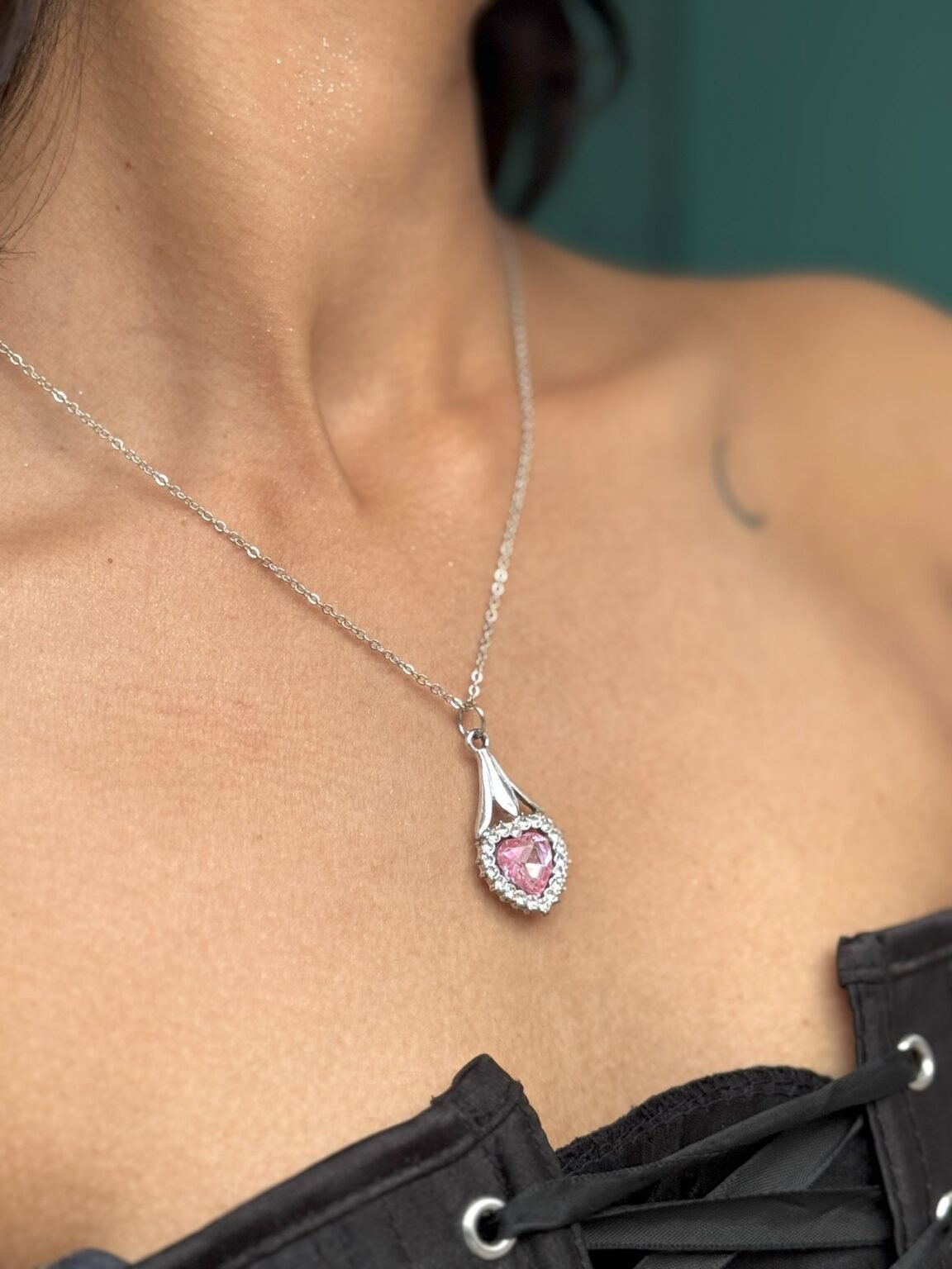 Aurora Long Pink Heart Chain – Mind eye